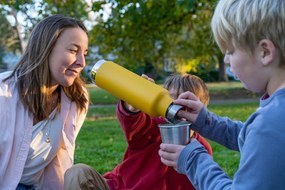 Nerezová termolahev Klean Kanteen Insulated Classic Narrow - Marigold 750 ml
