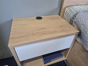 Dvoulůžko SMART XL s nočními stolky (na výběr více variant)