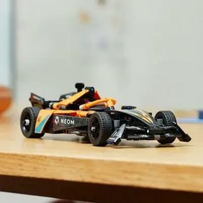 LEGO® Technic 42169 NEOM McLaren Formula E Race Car / Počet dílků: 452