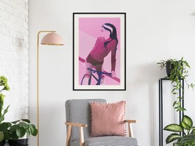 Plakát Žena na Kole - žena a kolo v pastelově růžovém motivu