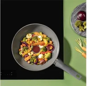 Tefal Renewal C4261943 / Pánev wok / 28 cm
