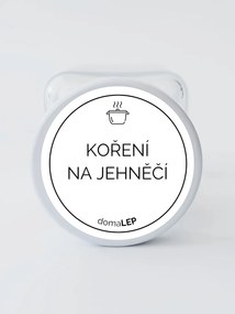Samolepka na kořenky NOVÉ KOŘENÍ bílá 5 cm základní písmo