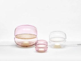 Designová stolní lampa Brokis Macaron M, PC1039 Barva skla: světle růžová - transparentní sklo (CGC46), Základna: Dub evropský - bíle mořený (CSFB1575), Disk: Onyx medový (CSOP1533)