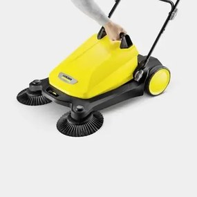 Kärcher S 4 Twin 2v1 / Zametací stroj / pracovní šířka: 680 mm / 2400m