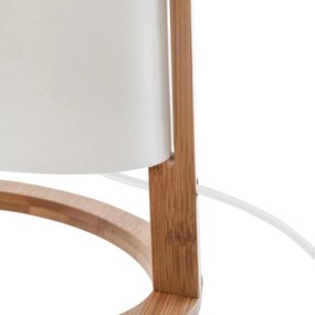 Stolní lampa s bambusovým stojanem, jedinečný produkt vhodný pro jakýkoli interiér