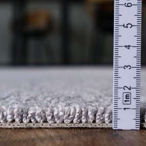 AladinWorld Expres, AKCE: 80x150 cm Kusový koberec Velur Ultra stříbrný - obšitý ze všech stran, šíře, šedá, filc, ložnice