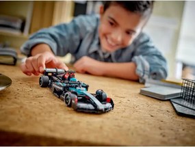 LEGO® Speed Champions 77244 Závodní auto Mercedes-AMG F1 W15