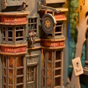 RoboTime Zarážka na knihy miniatura domečku Kouzelnická ulička / od 14