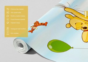 Dětská vliesová fototapeta na zed' Létající Medvídek Pú, Disney | 90 x 202 cm | DFTDNV 5461