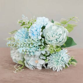 Umělá kytice ze čtyřech druhů květin Barva: modrá