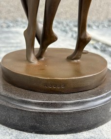 Bronzová socha - Tančící pár - moderní figurální soška