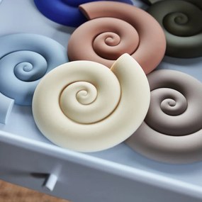 Silikonová podložka pod hrnec 15x16,5 cm Nautilus – OYOY Living Design
