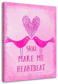 Gario Obraz na plátně Dva ptáčci na růžovém pozadí s nápisem You Make Me Heartbeat. - Andrea Haase Rozměry: 40 x 60 cm