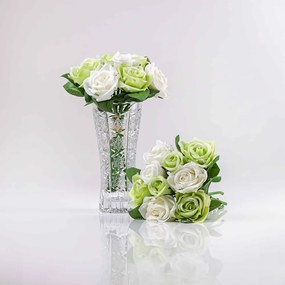 Hedvábná umělá kytička z růží TEREZIE bílo-zelená