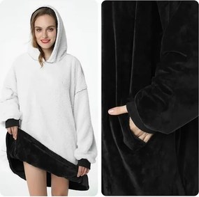 VERK Deka s rukávy a kapucí Huggle Hoodie - black