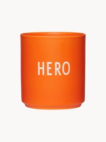 Hrnek's nápisem Favourite Hero