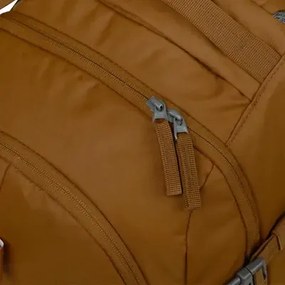 BAAGL Batoh Dash Max Caramel