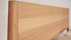 Designová postel Postelia ADRIA Buk jádrový 180x200cm - dřevěná postel z masivu o šíři 4 cm