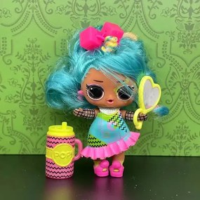L.O.L. Surprise Doll exkluzivní panenky s příslušenstvím - 1 ks Barva: Žlutá