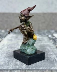 Bronzová socha - Skřítek pohádková figurka