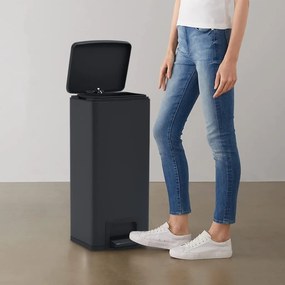 Odpadkový koš s pedálem 30 l černý nerezová ocel 149573
