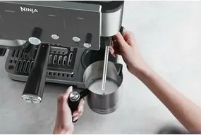 Ninja ES501EU / Pákový kávovar / 1650 W / mlýnek / 2l