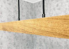 Světlo z dubu 15W, výroba v ČR, závěsné svítidlo LINNA, vyrobené ručně z dubového dřeva Teplá bílá 3000 K Černý kulatý