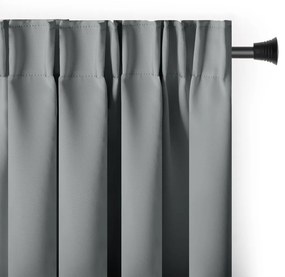 Závěs AmeliaHome Blackout s multifunkční páskou 140x270 cm stříbrný