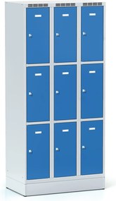 Šatní skříňka S6 s úložnými boxy na soklu, 9 boxů, 1920 x 900 x 500 mm, otočný zámek, modré dveře
