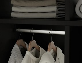 Novaro 80 Šatní skříň s křídlovými dveřmi