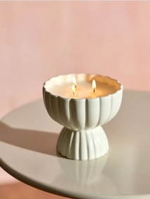 Sinsay - Vonná svíčka v žebrované nádobě Orange & jasmine - bílá