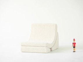 Krémové dětské křesílko z textilie bouclé Moon – Wigiwama