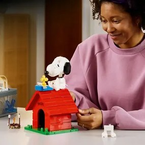 LEGO® Ideas 21368 Peanuts: Snoopyho bouda / Počet dílků: 964 / od 18 l