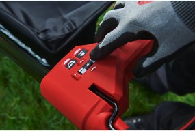 Milwaukee M18 F2LM46-802 aku sekačka s pojezdem 46cm 2x18V 2x8Ah 4933499215