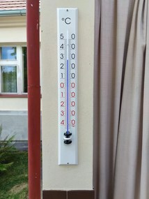 Nástěnný venkovní teploměr TFA 12.2015