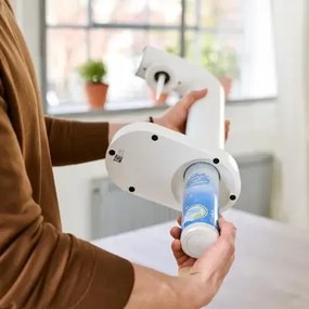 Brita sodaOne bílá / Výrobník sody / sada s lahví a CO2 bombičkou / 60