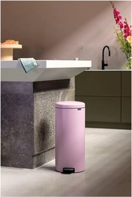 Růžový nášlapný ocelový odpadkový koš 30 l NewIcon – Brabantia