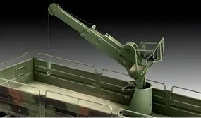 REVELL Model nákladního auta MAN 10T Milgl 8x8 / Plastikový model / Mě