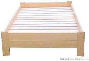 dřevěná jednolůžková postel z masivního dřeva Awinion chalup