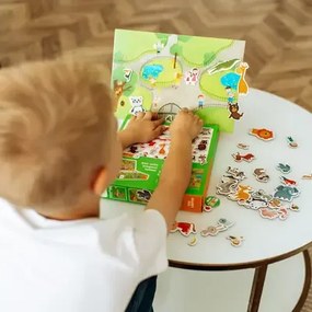 DODO Magnetická hra Zoo / Magnetky / 35 dílků / Přenosná herní deska