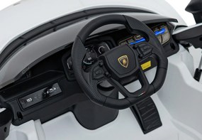 Ramiz Auto Lamborghini Revuelto bílé