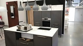 Kuchyňská linka Cígler Dark Grey DEKTON dark grey