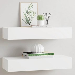 Nástěnné police se zásuvkou 2 ks bílé 60 x 23,5 x 10 cm MDF 330256