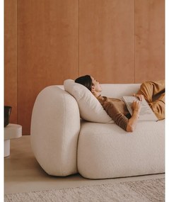 Krémová pohovka z textilie bouclé 246 cm Martina – Kave Home