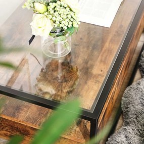 Skleněný konferenční stolek v průmyslovém designu