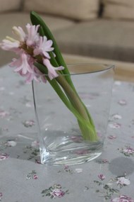 Skleněná oválná váza 11cm