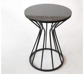 Odkládací stolek s černými nohami Prizma