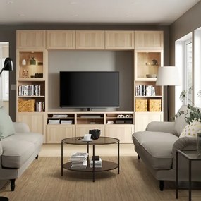 BESTÅ TV úložná sestava s proskl. dvířky, vz. bíle moř. dub Sindvik/Hanviken vz. bíle moř. dub, čiré sklo, 300x42x231 cm