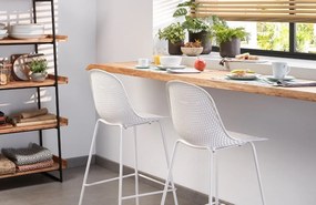 OnaDnes -20% Bílá plastová barová židle Kave Home Quinby 65 cm