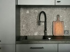 Laveo Pola, vysoká dřezová baterie s výlevkou ve tvaru U, černá matná, LAV-BAP_B78D